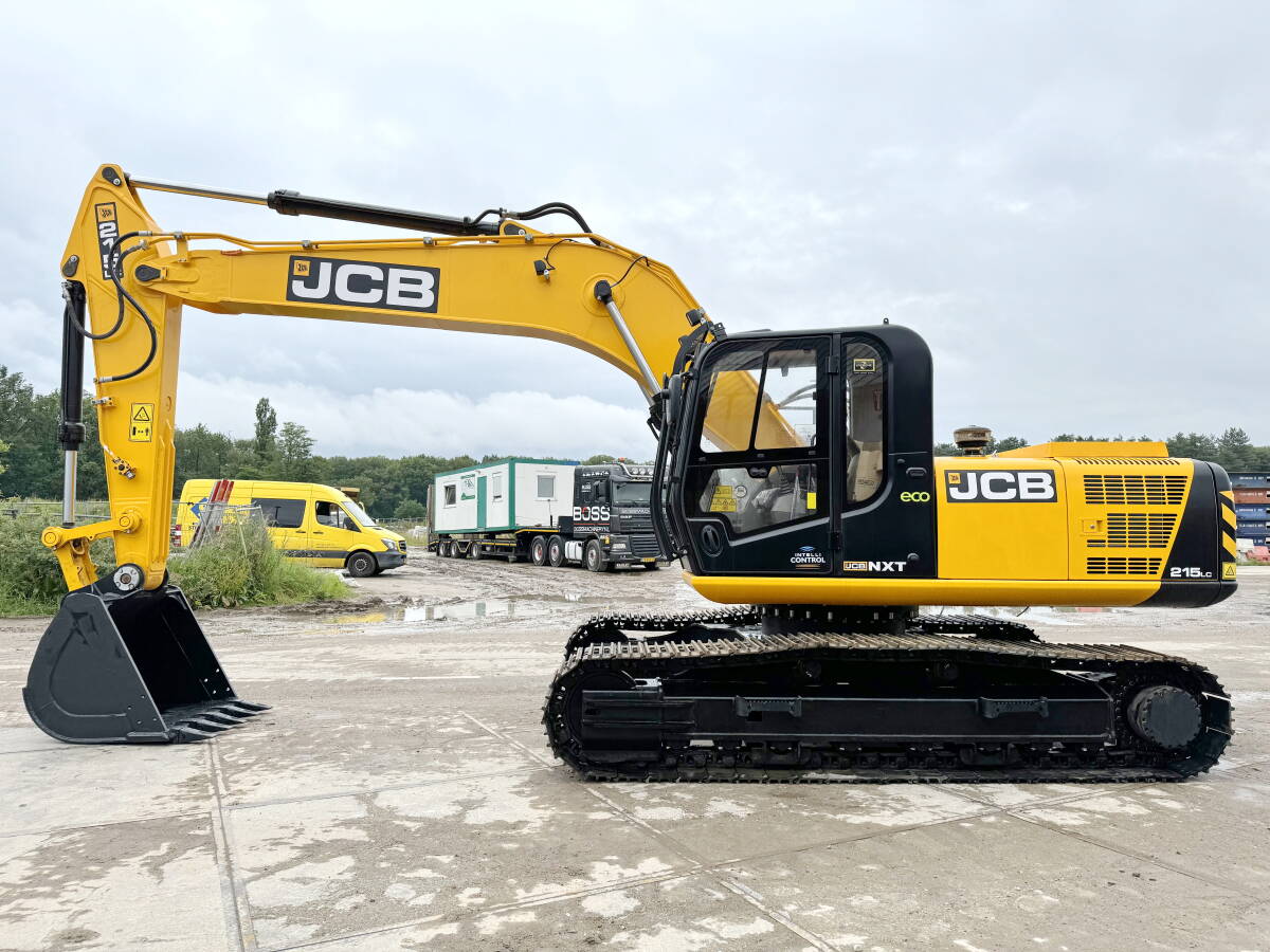 JCB 215LC Kettenbagger | Boss Machinery